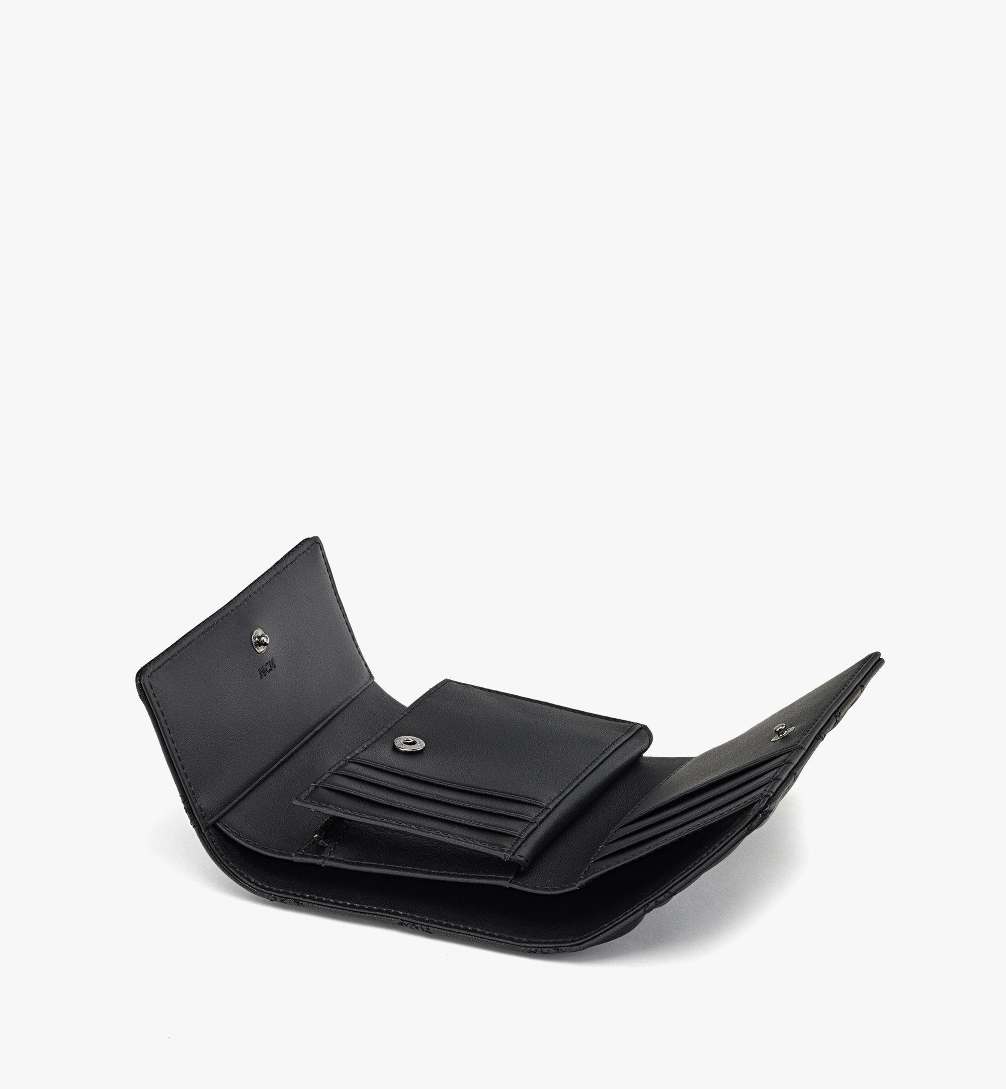 Small Travia Trifold Wallet in Cloud Quilted Leather Black | MCM ®US